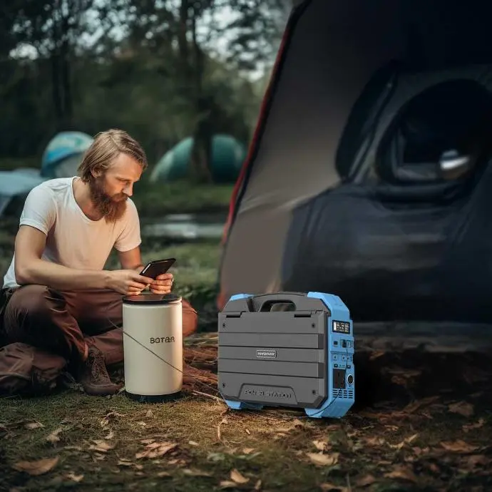 Powerology 600W Portable Solar Power Generator